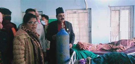 कर्णालीका मुख्यमन्त्री शर्मा भुकम्प प्रभावित क्षेत्रमा कखरा संवाददाता