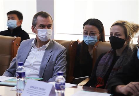 БАЙГАЛЬ ОРЧНЫ ЧИГЛЭЛЭЭР ҮЙЛ АЖИЛЛАГАА ЯВУУЛДАГ ТӨРИЙН БОЛОН ТӨРИЙН БУС