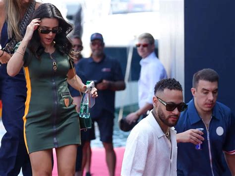 Neymar Goes On Instagram To Publicly Apologize For Cheating On His