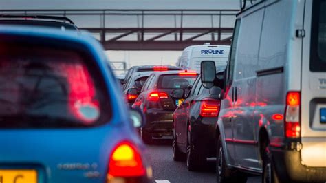 Drukste Ochtendspits Van Het Jaar Door Regen En Ongelukken Binnenland