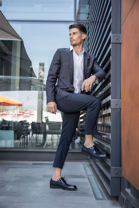 Model Adrian Mmg Models