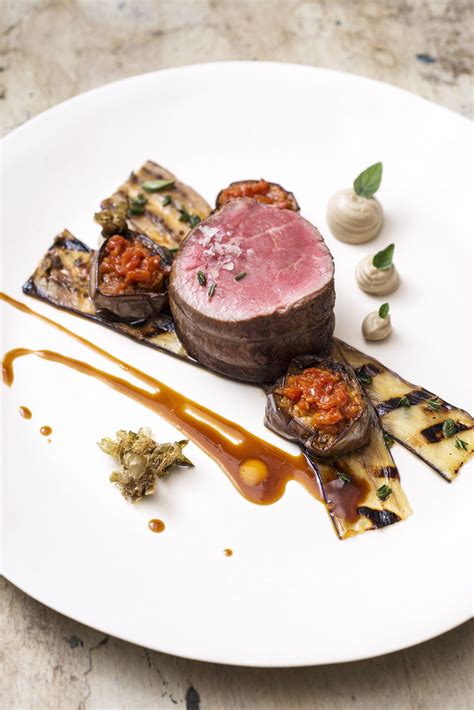 发现 410 条 Meat Plating 和 主菜 点子 饮食、美食摄影、食谱 以及更多