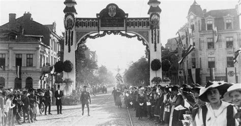 РЕТРО ФОТО ХРОНИКА НА БЪЛГАРИЯ СОФИЯ на старите фотографии част трета