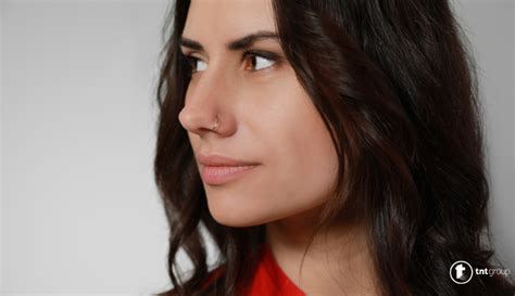 Pirsing Na Nosu 5 Stvari Koje Treba Da Znate O Ovom Ukrasu