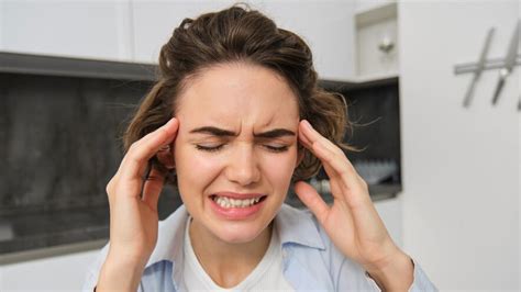 Understanding Migraine Expert Explains Stages Of A Migraine Episode