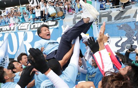 最終節にドラマを起こした磐田、自動昇格に導いた横内昭展監督が来季も続投しj1で指揮 超ワールドサッカー！