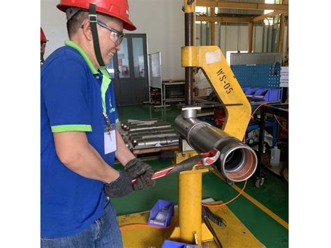 Assembly And Testing Vinam Oil Tools