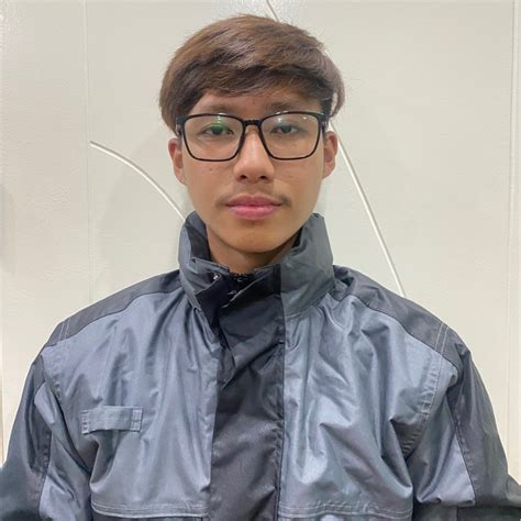 Ilyeo Arvin Luaran Kota Kinabalu Sabah Malaysia Profil