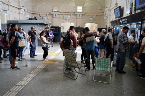 A Pesar De Las Largas Filas Y El Colapso Del Sistema Online Ya Se