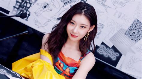 Itzy 「blah Blah Blah」 Music Video Teaser Chaeryeong Pantip