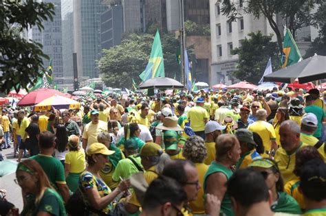 Com Calor Manifestantes Passam Mal Em Ato Pró Bolsonaro Cnn Brasil