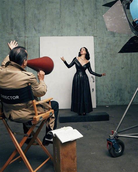 性感舞娘化身好莱坞复古女郎 秀傲人身材风情万种 搜狐大视野 搜狐新闻