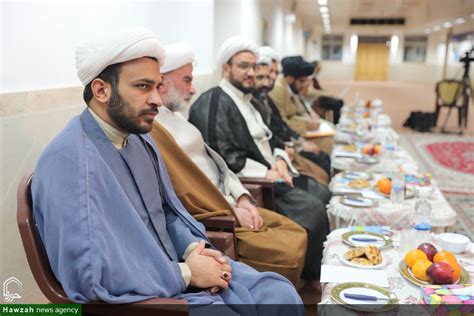 خبرگزاری حوزه تصاویر دیدار آیت‌الله اعرافی با مدیر و معاونین مدرسه