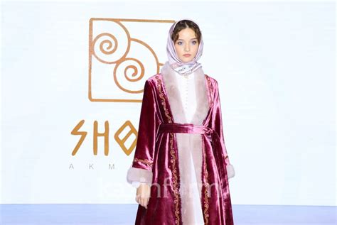 Kazakh brands present their collections at Azerbaijan Fashion Week ...