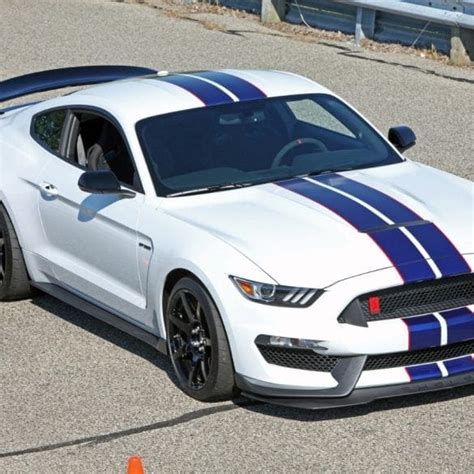 2016 Shelby Gt350r Mustang Photos And Video At Grattan Raceway