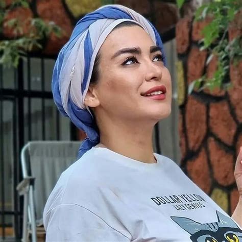 افسانه صالحی