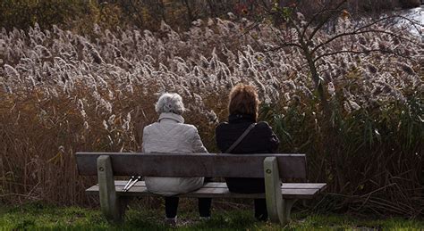 Woman Eats Dead Mothers Ashes To Feel Closer To Her Calls It Comforting