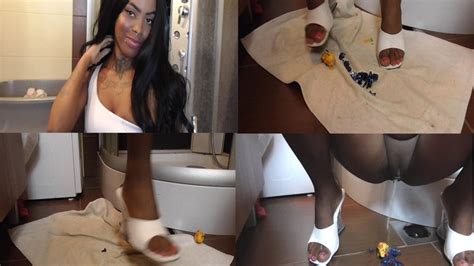 Crushing 77 Crushing Girls Clips4sale