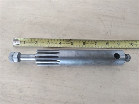 Vintage 14 Delta Drill Press Dp 220 Spindle Quill Pinion Feed Shaft Ebay