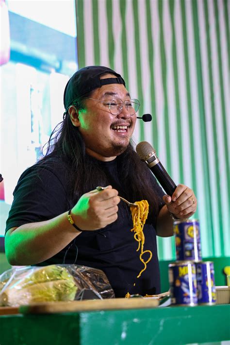 Filipino Chef And Food Content Creator Ninong Ry Wowed The Audience With His Take On Mega