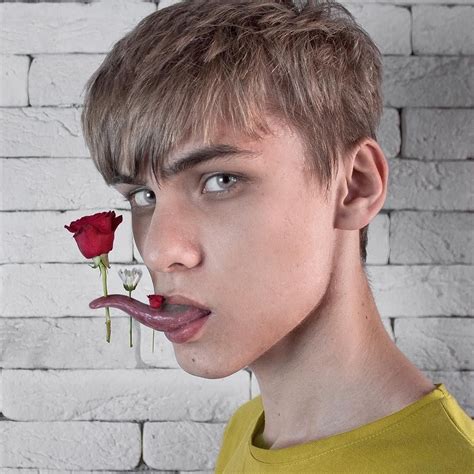 This Russian Guy Creates Dark Surrealist Art And It Will Give You