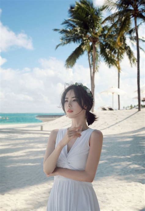 Hình Ảnh Cô Gái Buồn Đẹp Ảnh Gái Xinh Ngồi Buồn Một Mình