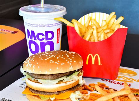 6 Insider Secrets About Mcdonalds Burgers And Fries
