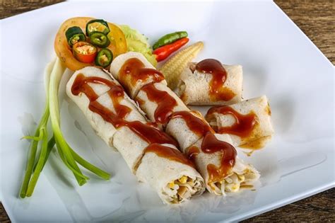 Rollito De Primavera Foto Premium