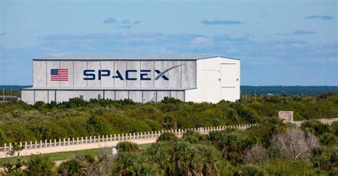 為什麼美國政府急需馬斯克和spacex？