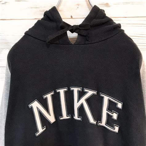 34％割引l2021新作モデル 《激レア》ナイキ Nikeパーカー L 刺繍ロゴ ブラック パーカー トップスl Otaonarena