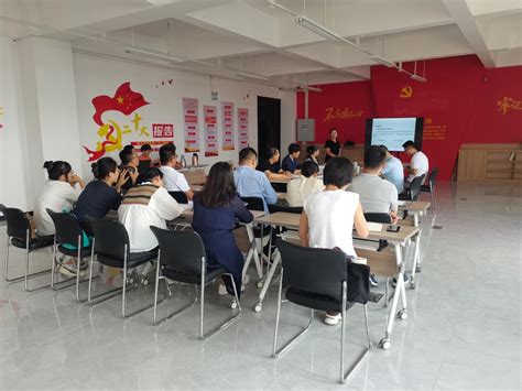 举办2023年度山西省高等学校哲学社会科学研究项目（思想政治教育专项）专职辅导员课题申报评审会 学生工作部