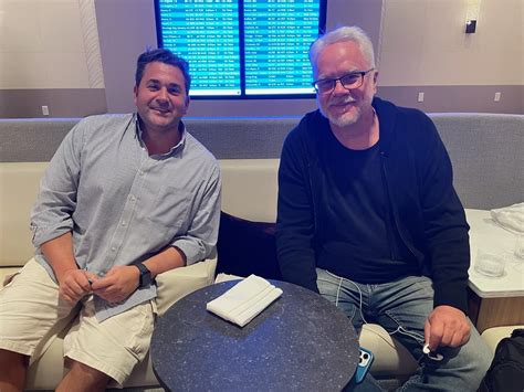 Tim Robbins On Twitter Not Hanging Out Dude Asked For A Picture I