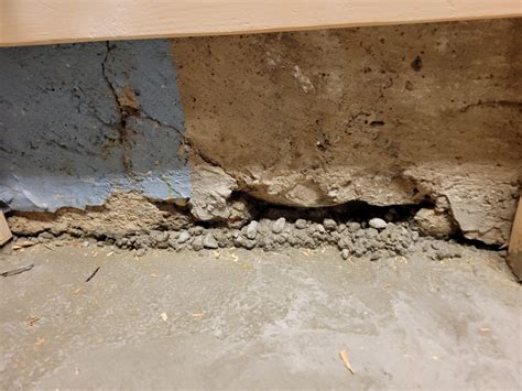 How To Seal Gap Between Foundation Floor And Wall R Howto