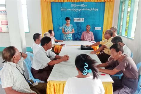 ဖြူးမြို့နယ် လူထုအခြေပြုဗဟိုဌာန၌ စာဖတ်ဝိုင်းပြုလုပ် Information And