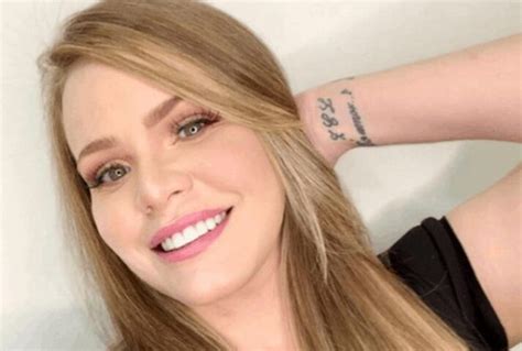 Ex BBB Paulinha Leite revela truque para ganhar na loteria Área VIP