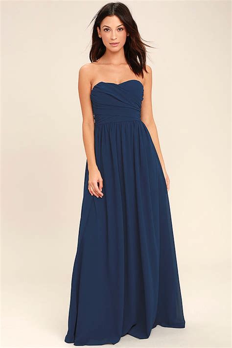 15 Minimalist Prom Dresses For 2017 That Youll Want To Wear Again And