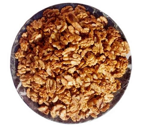 Broken Walnut Kernels At Rs 640 Kg Walnut Kernels In Ahmedabad Id