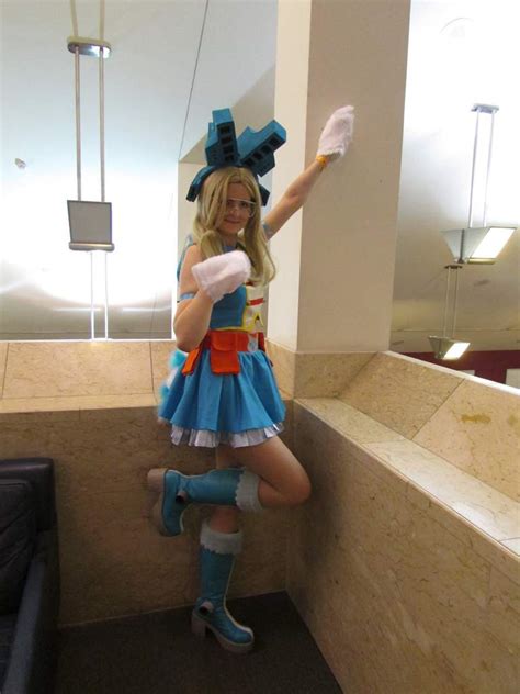Pixie Bob Cosplay 💙 My Hero Academia Amino