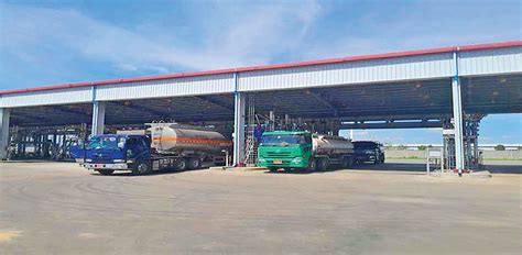 ရန်ကုန်မြို့အပါအဝင် နိုင်ငံတစ်ဝန်းရှိ စက်သုံးဆီ အရောင်းဆိုင်များသို့ စက်သုံးဆီများ အချိန်မီ