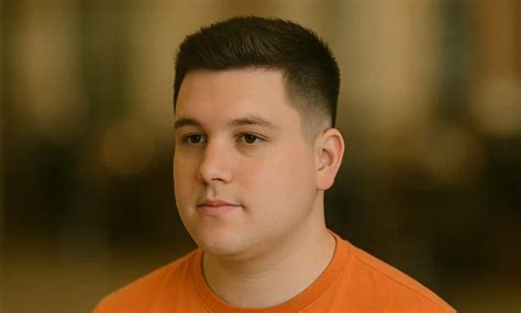 Mid Fade Haircut For Men 13 Stylish Looks To Try In 2025 Lowerfade