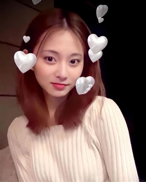 Pin En Tzuyu