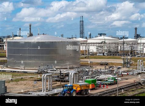 Shell Pernis Refinery Largest Refinery In Europe Production