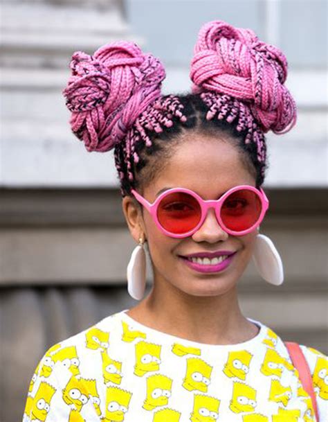 Coiffure afro femme hiver 2015 Coiffures afro les filles stylées donnent le ton Elle