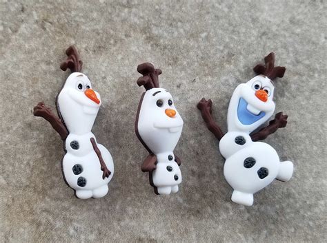 2 Disney Olaf Frozen Shank Buttons Size 1 58 You Choose The Style Etsy