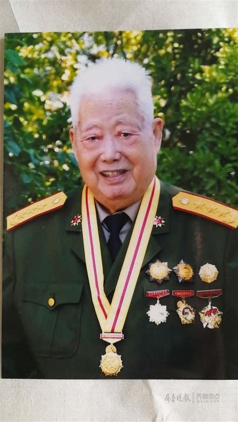 追忆老将军刘振华自谦是“老战士”对家乡情谊深厚手机凤凰网