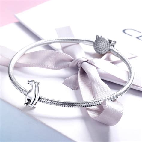 Прекрасен сребърен талисман Farrot Emagbg