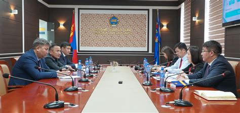 МУЕА Д ЗАНДАНБАТ АТГ ЫН УДИРДЛАГУУДТАЙ УУЛЗАЛТ ХИЙЛЭЭ Үндэсний
