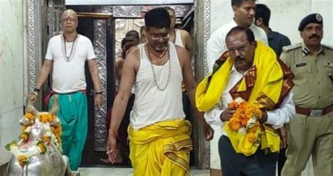एनएसए अजीत डोभाल महाकाल के दरबार में