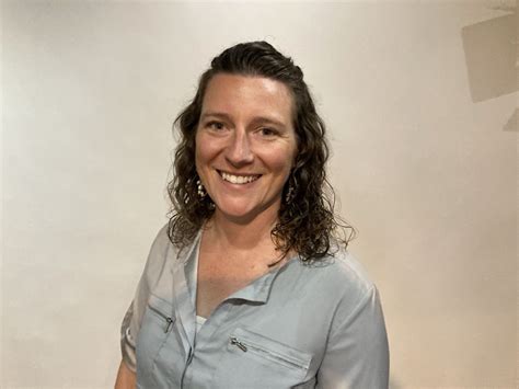 DIY Headshot Photo Editing In Easy Steps