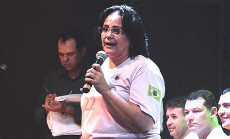 Vamos Mandar Um Recado Para O Ex Presidiário Diz Damares Alves